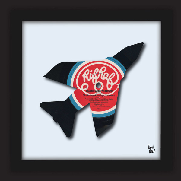 The Red Arrows Theme - The Famous Flamingo Orchestra (1980) - Kenny ...